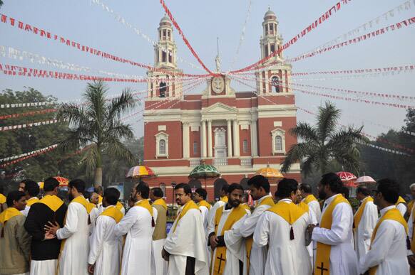 Day in Pics: 20th November | News | Zee News