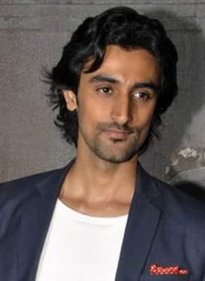 Actor Kunal Kapoor raises 45 lakh through crowd-sourcing | And More ...