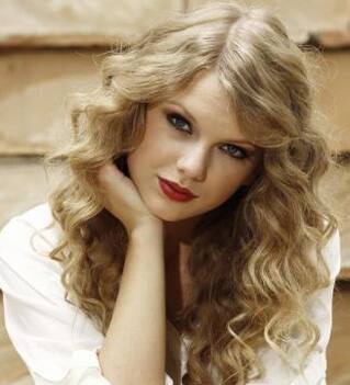Taylor Swift named highest-paid singer by a music website | Music News ...