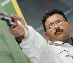 Samresh wins gold in 25m standard pistol, Vijay third | Other Sports ...