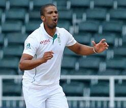 Philander retains top spot in ICC Test bowlers` rankings following ...