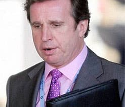 Richard Madley to conduct IPL 2014 auction | Cricket News | Zee News