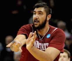 Sim Bhullar makes history with Sacramento Kings deal | Other Sports ...