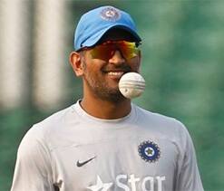 MS Dhoni is a fantastic captain: Pankaj Advani | Cricket News | Zee News