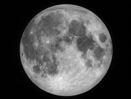 `Best-ever` global color map of Neptune`s strange Moon `Triton ...