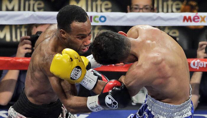 Mickey Bey upsets Miguel Vazquez to win lightweight title | Other ...