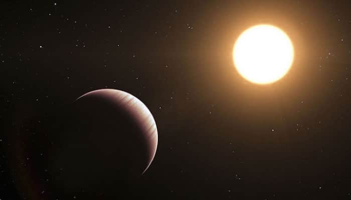 Two new Jupiter-sized planets discovered orbiting Twin stars | Space ...