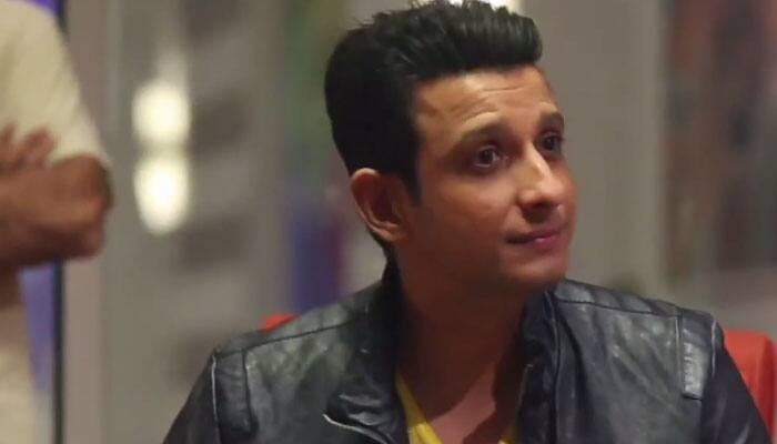 You need to be choosy with films: Sharman Joshi | Movies News | Zee News