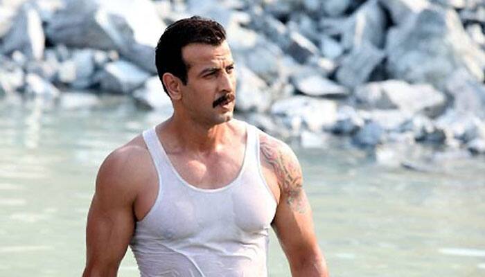 Ronit Roy's fascination with perfect shots continues | Television News ...