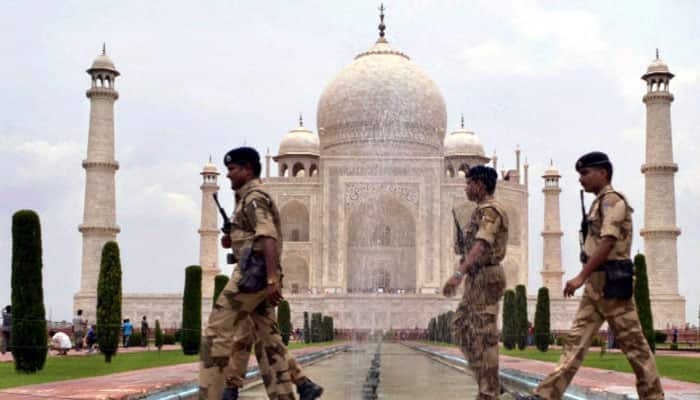 Ahead of Obama visit, US security team visits Agra | India News | Zee News