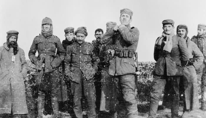 Centenary of Christmas truce remembered in poetry | EPL 2014 News | Zee ...