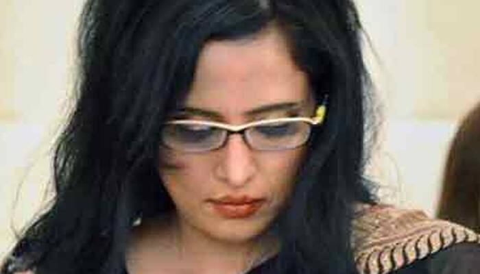 Delhi Police may quiz Pak journalist Mehr Tarar in Sunanda case | Delhi ...