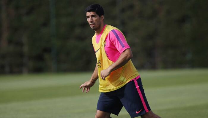Steven Gerrard is irreplaceable for Liverpool: Luis Suarez | Football ...