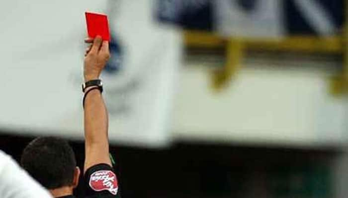 Record red card rescinded after ref admits error | Football News | Zee News