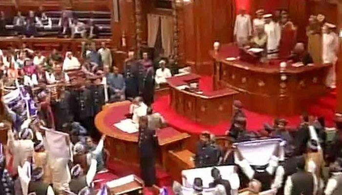 Chaos in UP Assembly as BSP, BJP MLAs protest over law and order ...