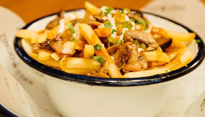 Recipe: Poutine Cheesy Jalapeno | News | Zee News