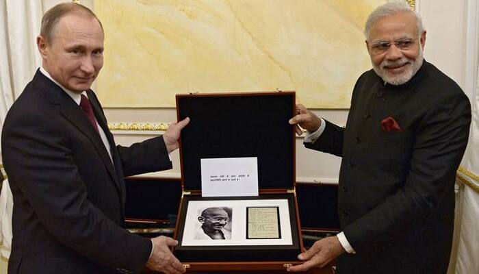 Know who beat PM Narendra Modi in receiving max gifts on foreign tours ...