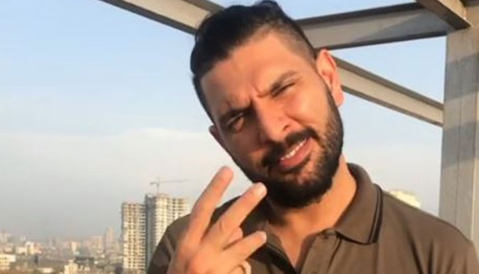 WATCH: Yuvraj Singh crosses 3 million followers on Instagram, posts a ...