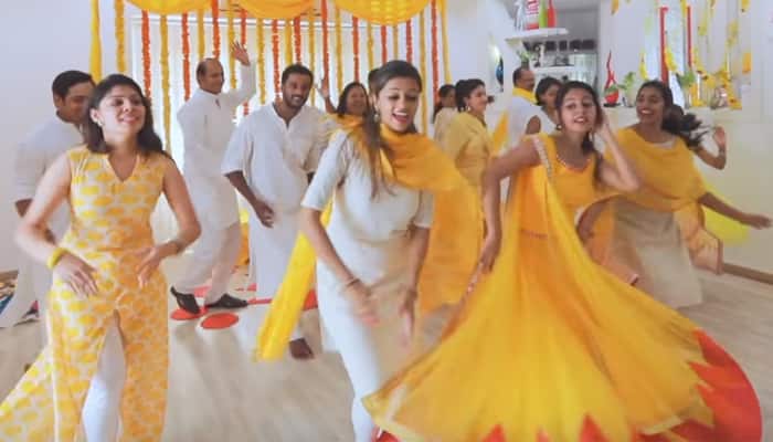 THIS single-shot Haldi performance of bride, her family is breaking the ...