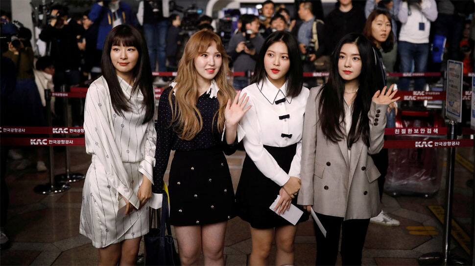 Kim Jong Un Watches South Korean K pop Singers Perform In Pyongyang Kim Jong Un Watches South Korean K pop Singers Perform In Pyongyang