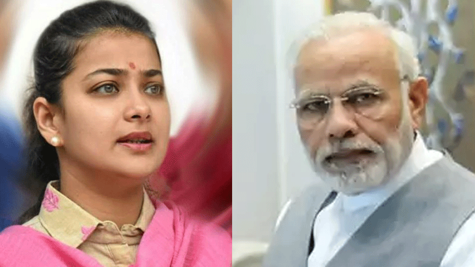 Congress MLA Praniti Shinde insults PM Narendra Modi, calls him a ...