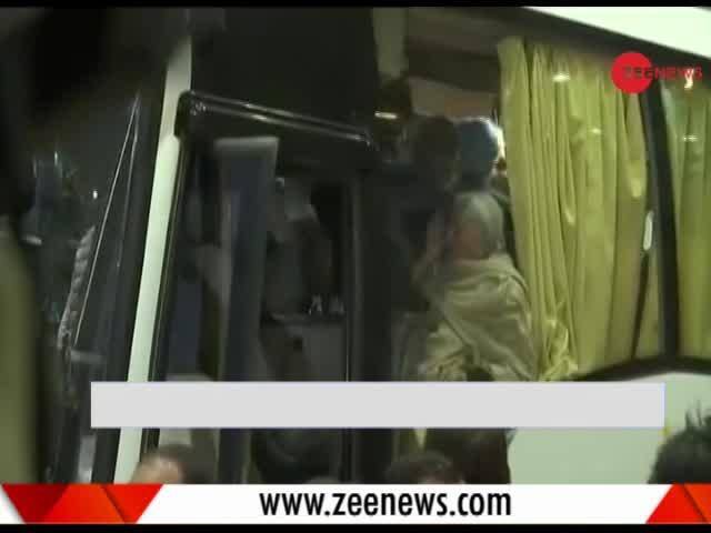 Deshhit: Mayawati, Akhilesh and Mamata missing in oath taking ceremony ...