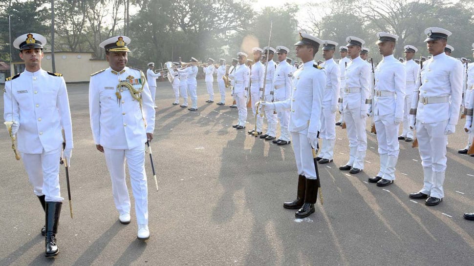 11 naval officers pass out as 'Observers' from INS Garuda | India News ...