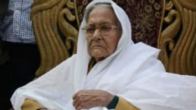Matua matriarch Boro Ma's last rites to be held today at Thakurnagar in ...