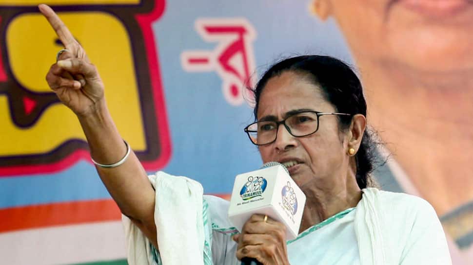 West Bengal CM Mamata Banerjee gets angry at ‘Jai Shri Ram’ sloganeers ...