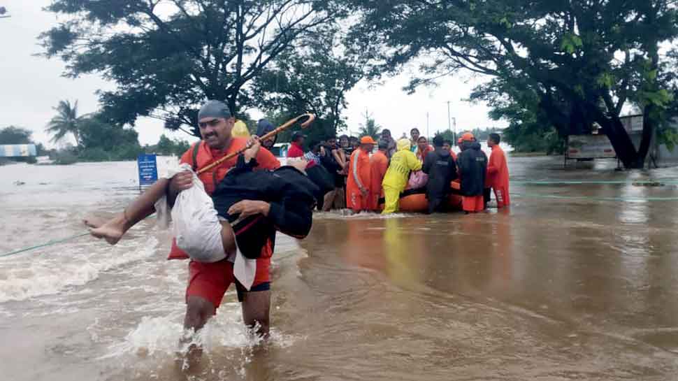Maharashtra floods claim 16 lives, over 1.4 lakh evacuated; NDRF, Army, Navy and Coast Guard ...