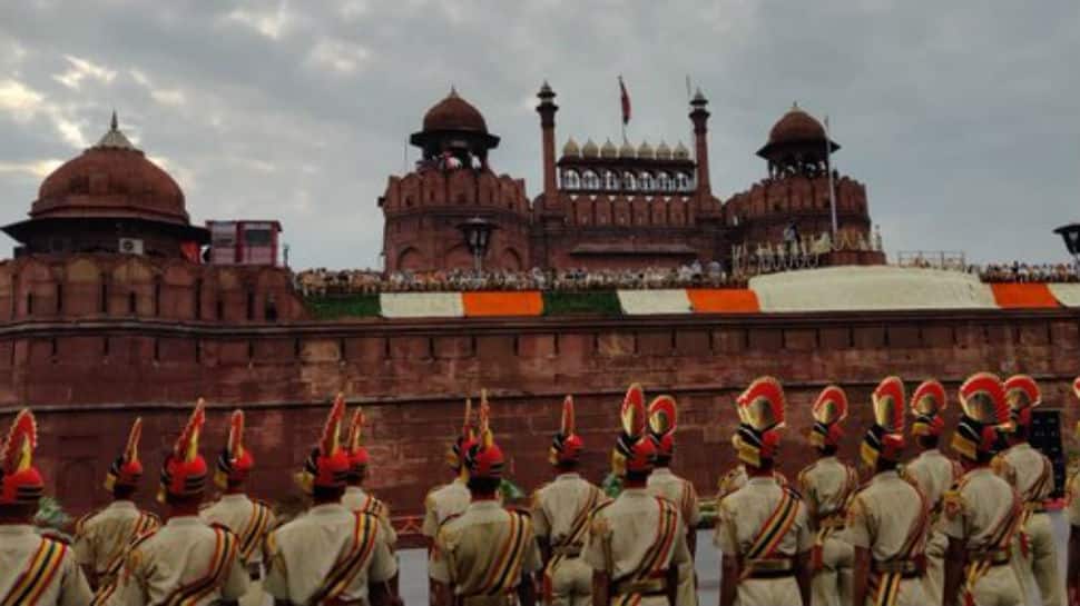 Photo Gallery: Independence Day celebrations from the ramparts of Red ...
