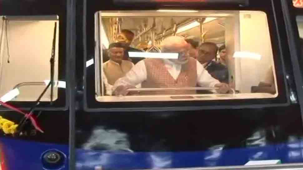 PM Narendra Modi lays foundation for three metro lines in Mumbai ...