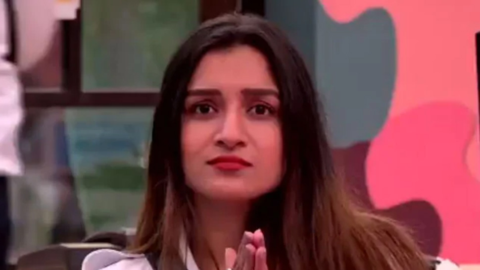 Bigg Boss 13, Day 24 written updates: After fight with Shehnaz, Shefali ...