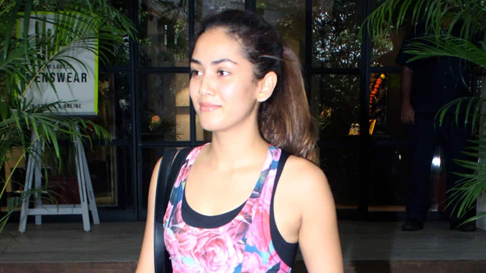 Photo Gallery: Mira Rajput aces her gym style like a pro! Star Wife'e ...