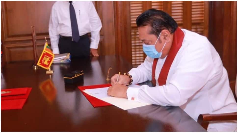 Mahinda Rajapaksa to take oath as Sri Lankan PM for fourth time on ...