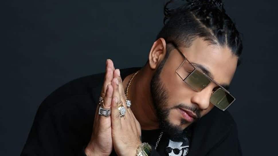 Rapper Raftaar tests COVID-19 positive | People News | Zee News