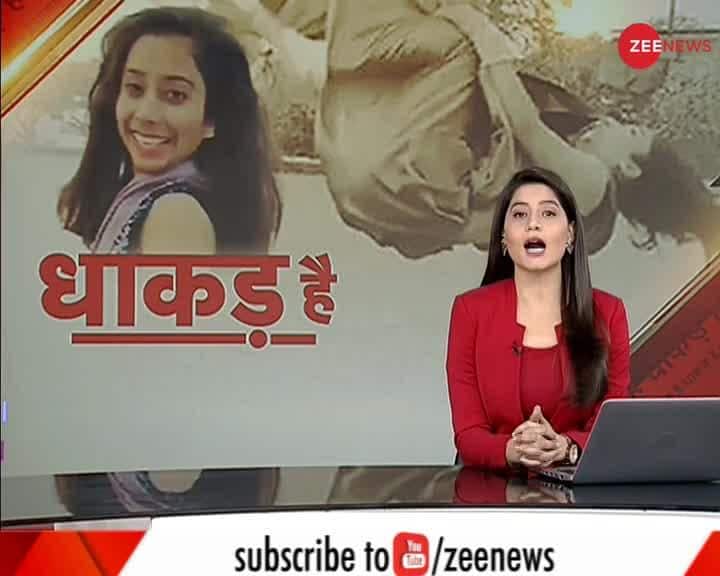 Parul Arora's saree stunt is famous in social media | Zee News