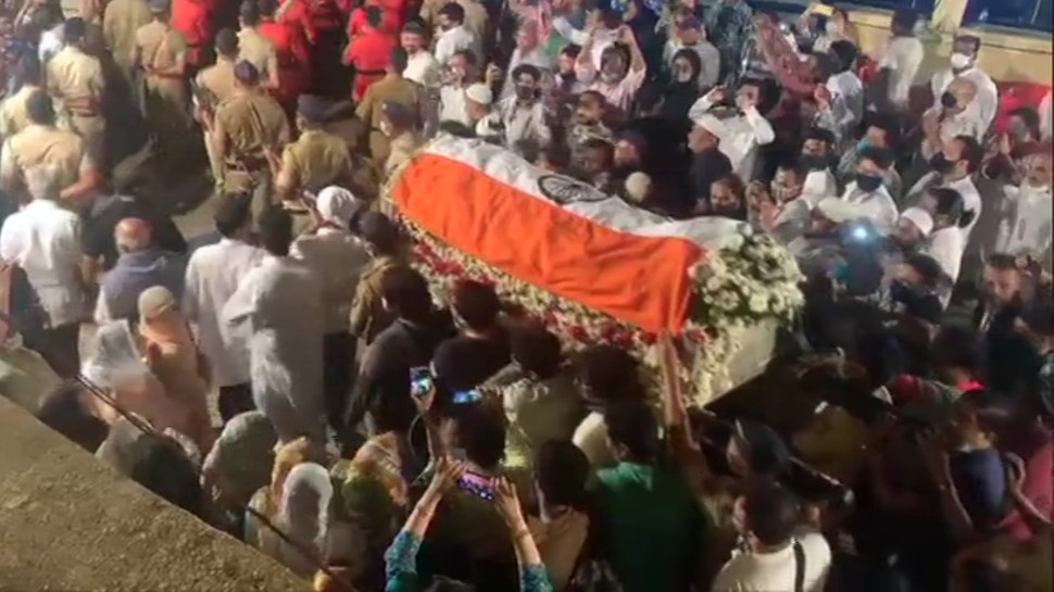 Ustad Ghulam Mustafa Khan laid to rest with full state honours, PM ...