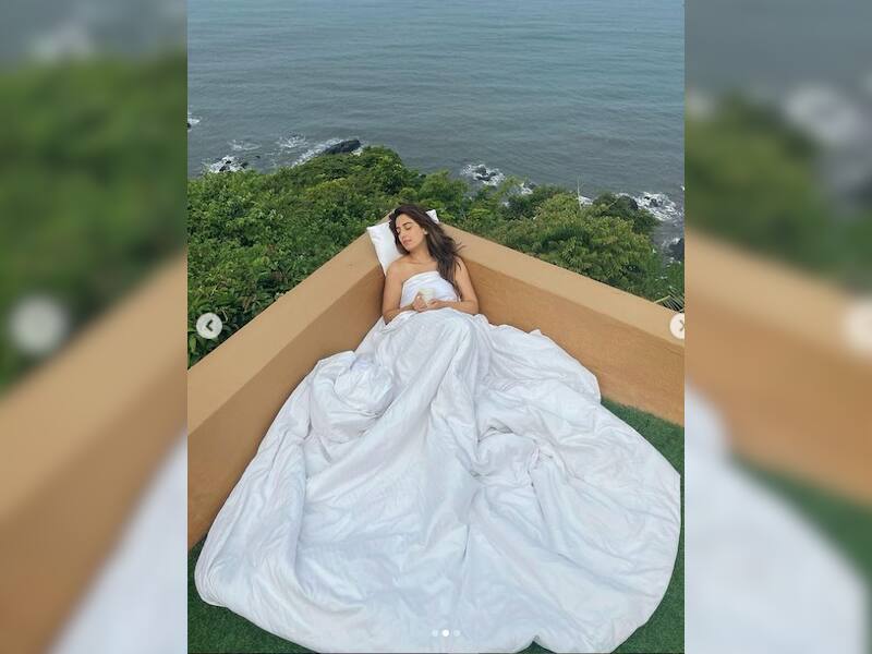 Srishty Rode’s BOLD avatar goes viral, actress flaunts her bare back in ...