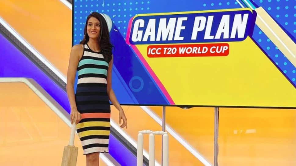 T20 World Cup 2021: Know all about glamorous Indian anchor Disha Oberoi ...