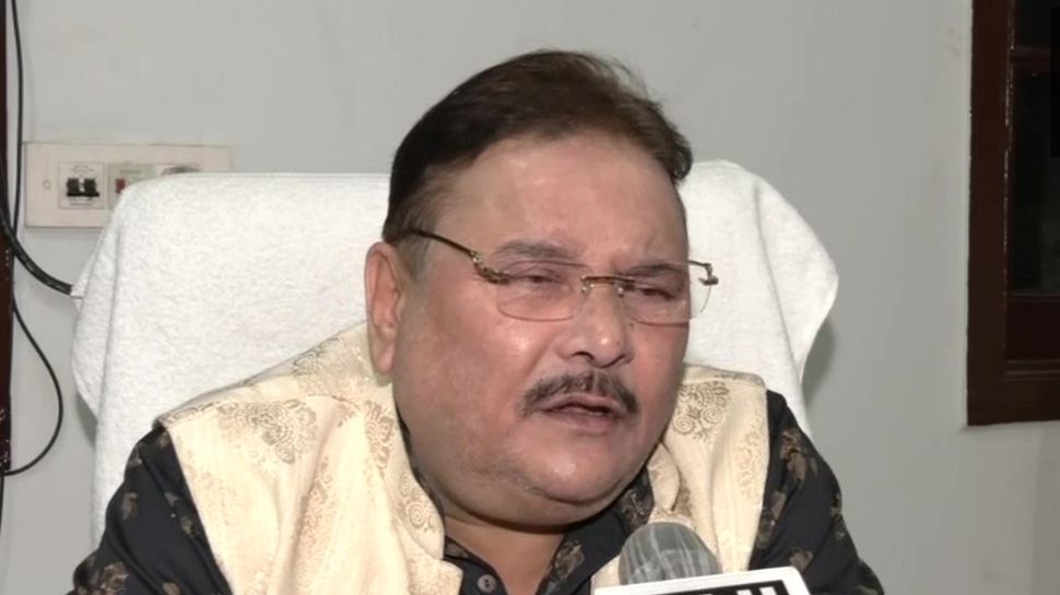 Bengal lotus row: BJP slams Madan Mitra for insulting Hindu sentiment ...