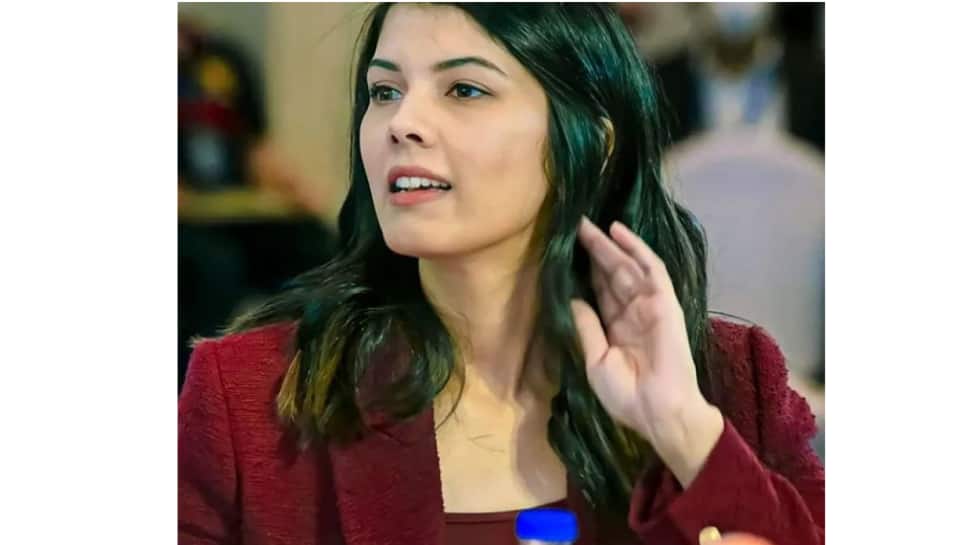 SRH CEO Kaviya Maran is looking gorgeous in THESE unseen pics - check ...