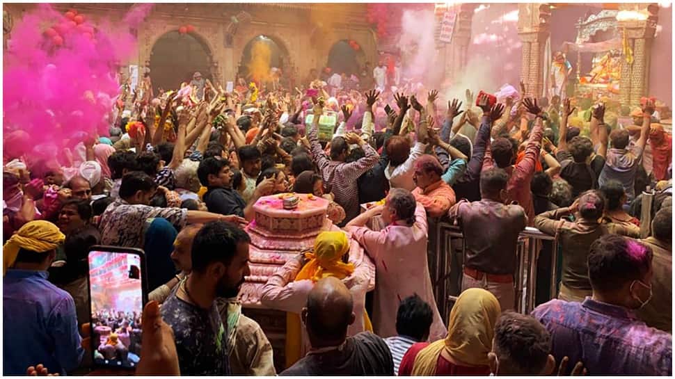 From Mathura's Lathmar to Varanasi's Masan - Holi celebration IN PICS ...