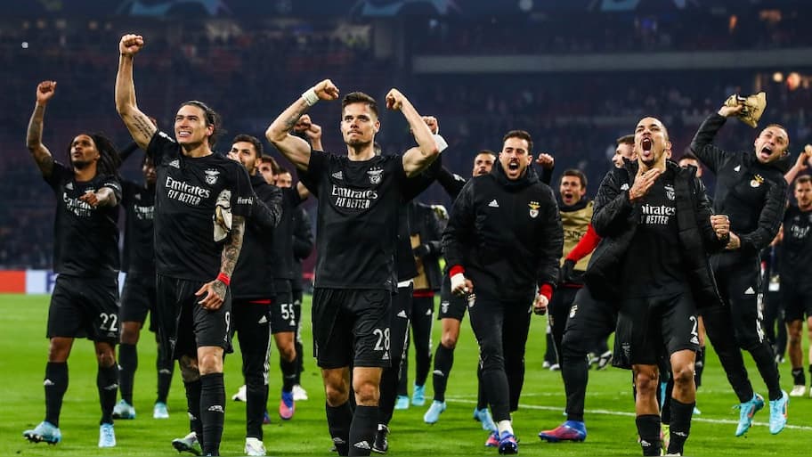 UEFA Champions League 2022: Benfica stun Ajax with Darwin Nunez's goal ...
