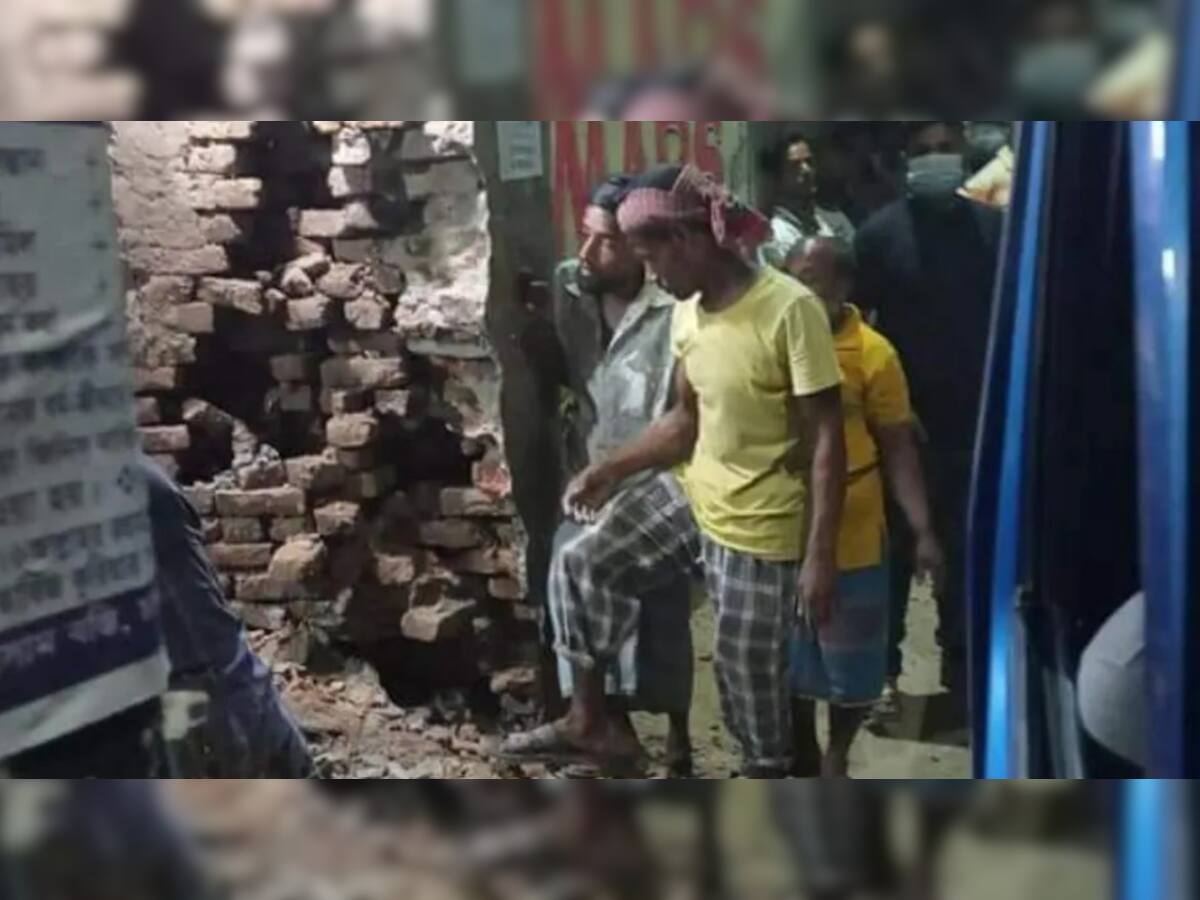 Over 200 people vandalise, loot Iskcon temple in Dhaka