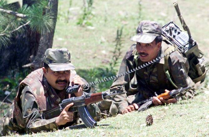 Khabren Khatakhat: Attempted fidayeen attack in Jammu- ADGP | Zee News