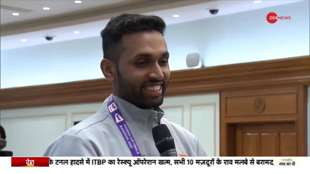PM Modi meets Thomas Cup winning team | Zee News