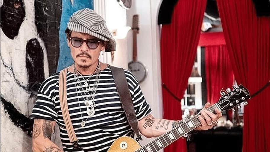 Disney offers Johnny Depp USD 301 mn deal with apology letter to return ...