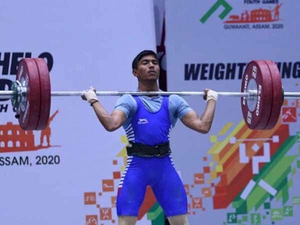 Why Sanket Mahadev Sargar is upset with winning the silver medal? | Zee ...