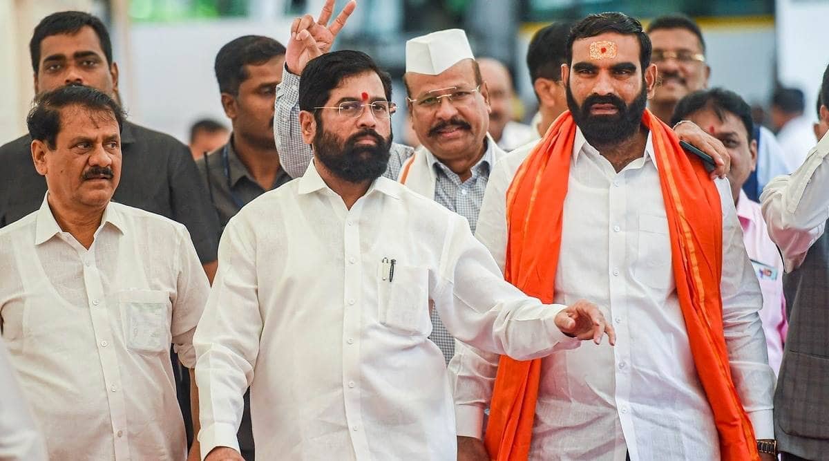 Maharashtra: Video of Eknath Shinde MLA goes viral | Zee News